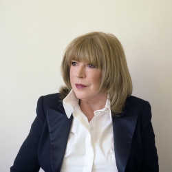 Laura Hynd – 2011 | Marianne Faithfull Official